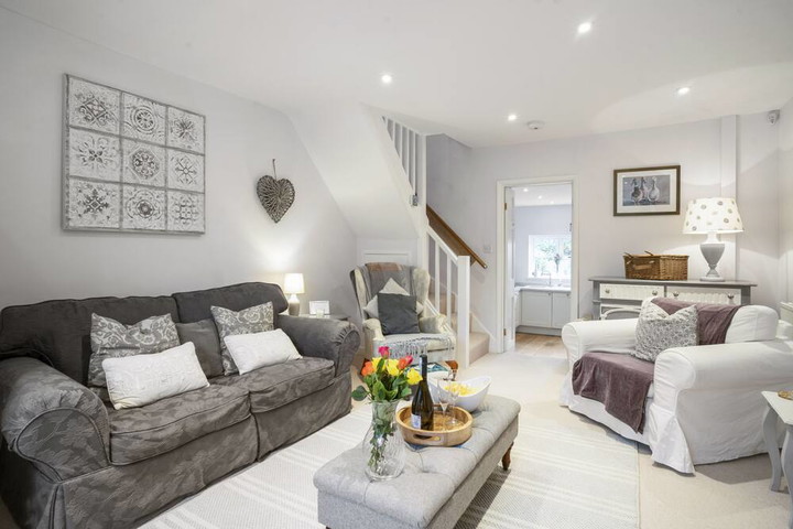 Pearl Cottage, Cotswold Cottage Sleeping 5 People In 3 Bedrooms - Chipping Campden