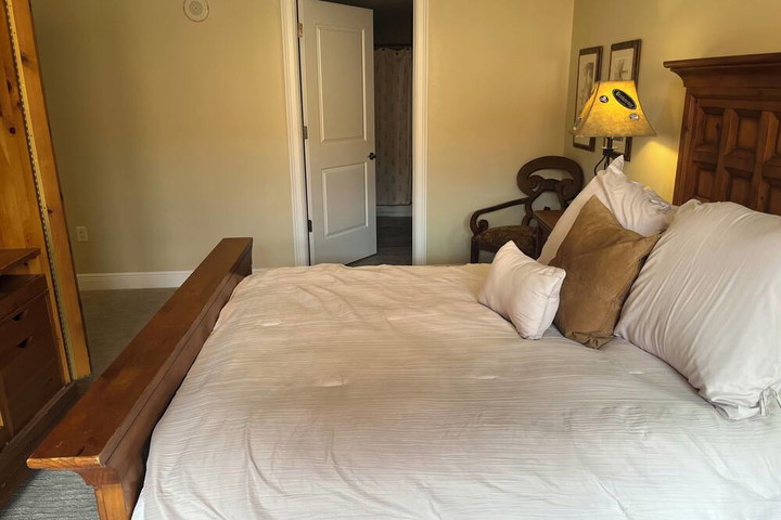 Wow! Spacious 3-bedroom 2700 Sq Ft Terrific Hyatt Clearwater Beach. Amazing - Clearwater, FL