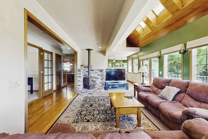 Estate At Vista - Spacious Luxury Retreat With Scenic Views - Arcata, CA