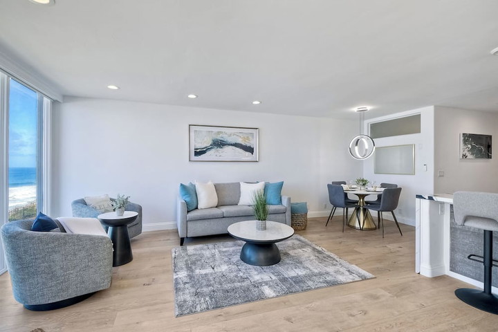 Solana Sunset  Stunning Beachside Retreat For 4! - Del Mar, CA
