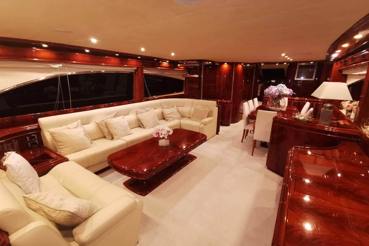 4-bedroom Boat In Wonderful Monaco With Jacuzzi - Beausoleil