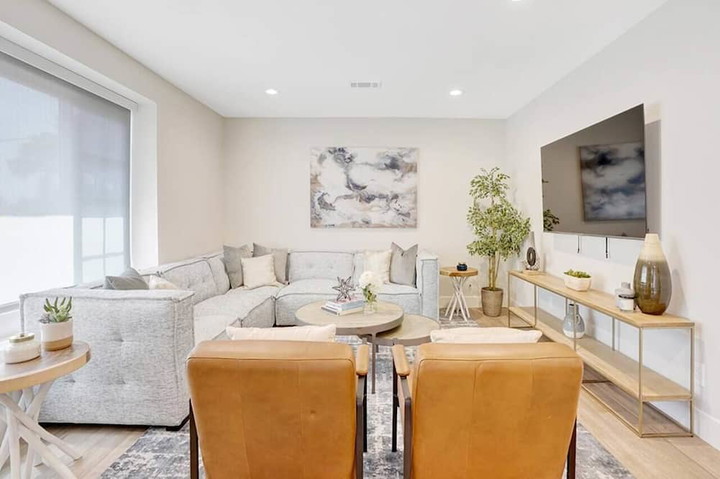 Upscale Family Home · 5 Miles To Disneyland - Buena Park, CA