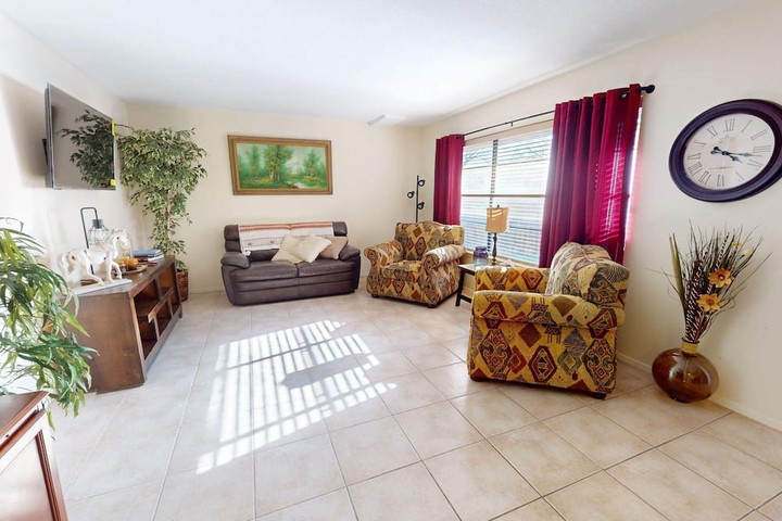 New Listing Right At Home-midland Cowboy Siesta Corner Lot W/ Patio & Cov'd Park - Midland, TX
