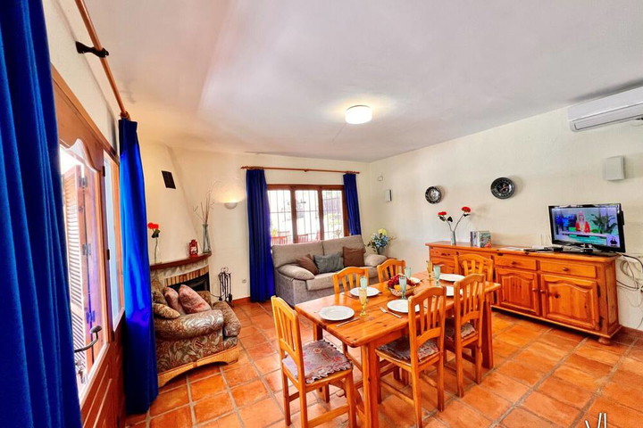 Villa Carmen In Moraira Rustic Style With Private Pool, 800 Metres From El Portet Beach, 4 Bedrooms, Air Conditioning And Wi-fi - Moraira