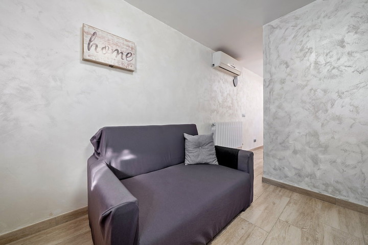 Appartement "Escapade Citadine En Plein Air" Avec Piscine Privée, Jardin Et Wi-fi - Cunit