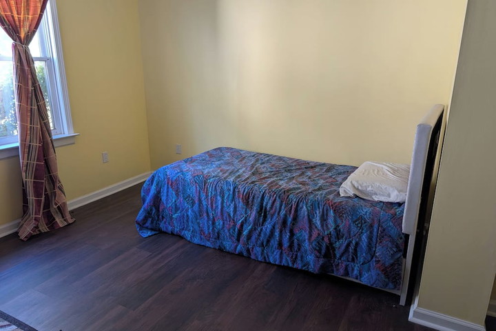 Charming 2-bedroom House In Welcoming Suwanee Town Center Neighborhood. - Suwanee, GA