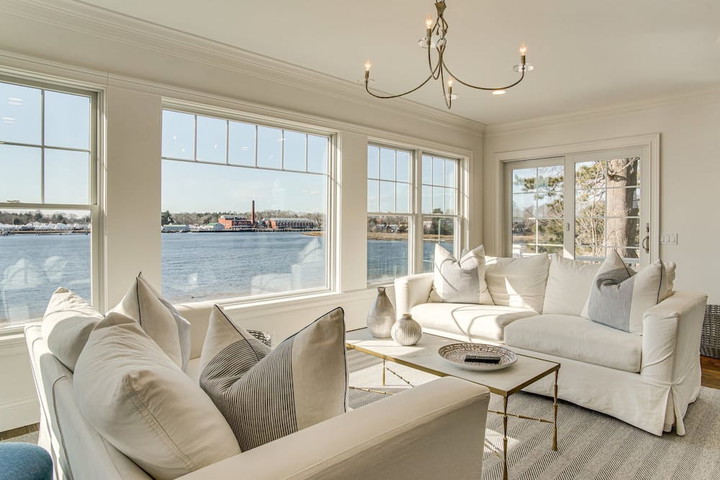 Luxury Ocean Front Home W/ Its Own Private Beach. New, Clean+ High End Finishes. - Wareham, MA