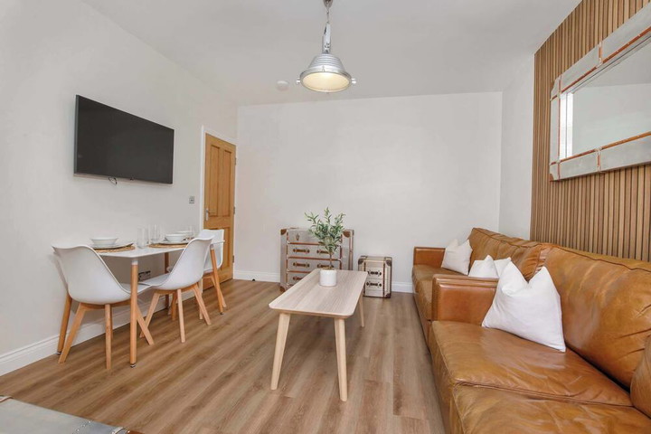 The Granville, 4 Bedroom House, Sleeps 7 - York