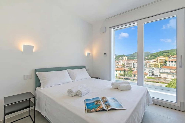 Nua Boutique Apartaments 17 Towncentre, Finale Ligure, Italy - Finale Ligure