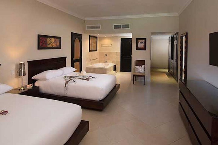 2br Vip Presidential Suite, Gold Band, All-inclusive, Sleeps 8, Puerto Plata, Dr - Dominican Republic