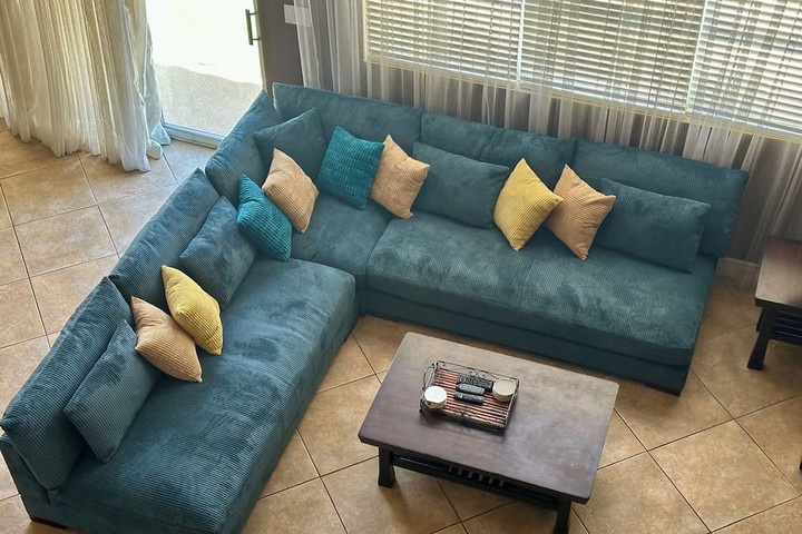 Stunning 4 Bed/3 Bath Home With Pool And Spa - Las Vegas