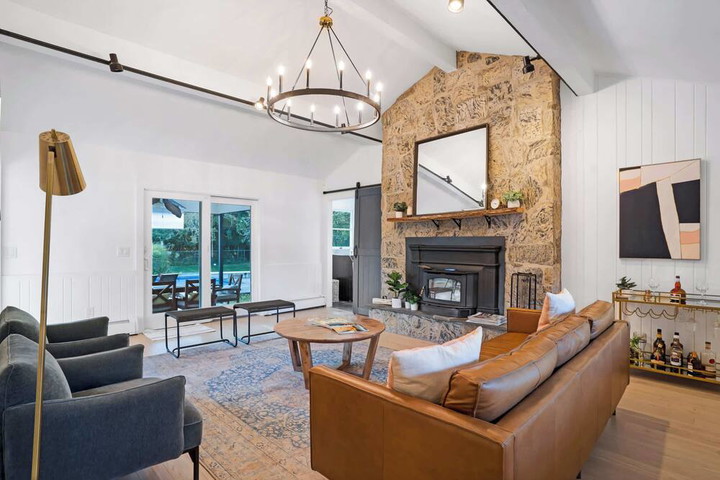 Respite Ranch | Private Saltwater Pool, Hot Tub & North Fork Retreat - Riverhead, NY