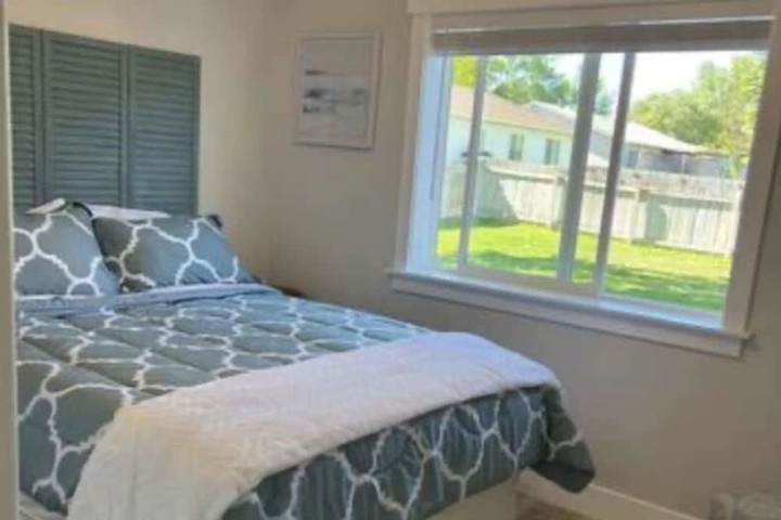 Guest Suites -1998 #2 Restful 1 Bedroom 1 Bath Suite - Idaho Falls, ID