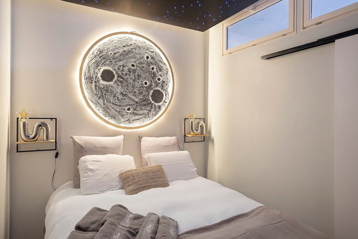 Bed And Breakfast 'Suite La Tête Dans Les éToiles' With Shared Terrace And Wi-fi - La Rochelle