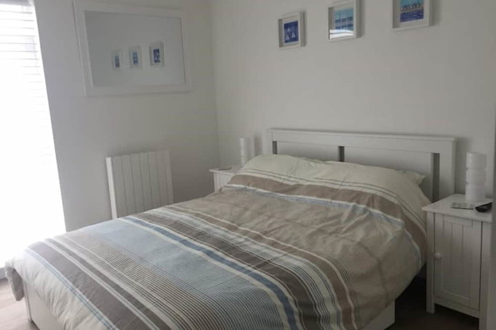 Luxury Apartment Right On The Seafront. Sleeps 4. - Emsworth
