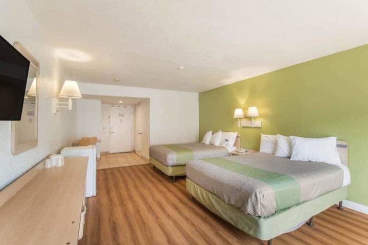 2 Queen Beds|ns| Patio - Hemet, CA
