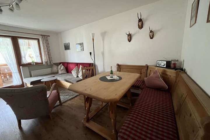 Apartment 1 Am Krepbach With Mountain View, Balcony And Wi-fi - Grainau