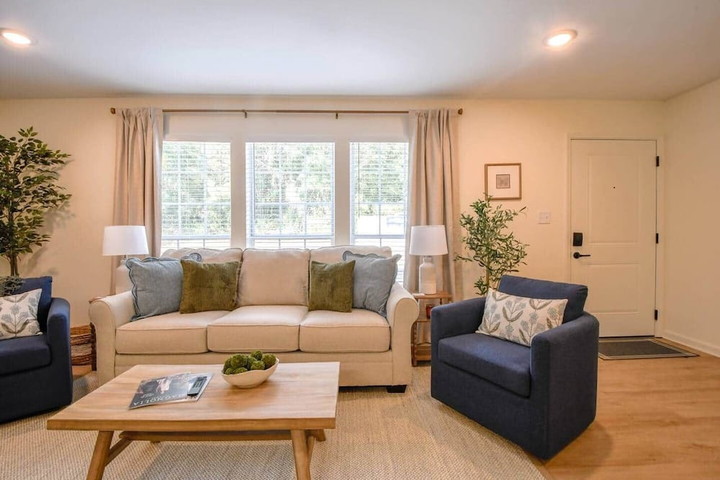 Easy Tiger-1.5 Miles To Campus - Auburn, AL