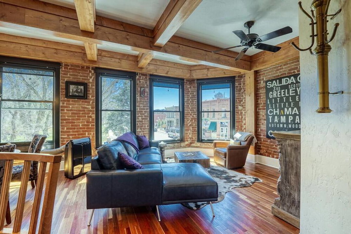Corner Condo- The Perfect Location For Your Salida Getaway! - Salida, CO