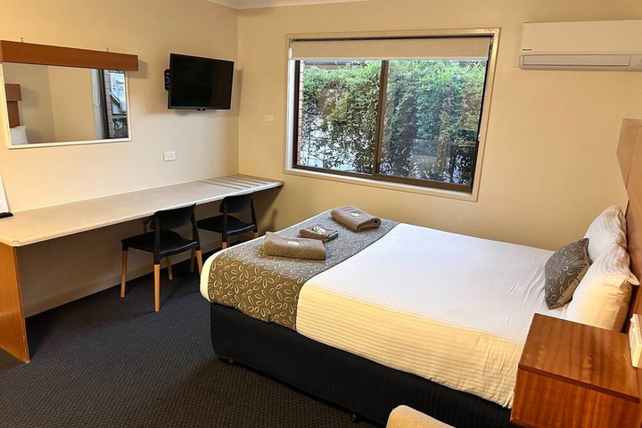 Cosy Queen Room Charleville - Charleville