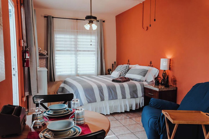 2 Chambres D'étudiants Confortables Avec Climatisation, Wi-fi Et Kitchenette - Porto Rico