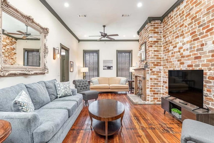 Waldburg Manor | Pet Friendly, Historic Savannah! - Savannah, GA