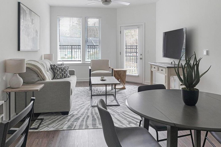 Landing | Stunning 1bd, Yoga Studio, Gym - Raleigh, NC