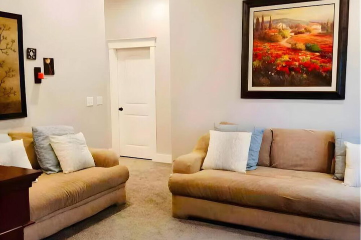 The Sanctuary | Brown County Lake Getaway - Nashville, IN