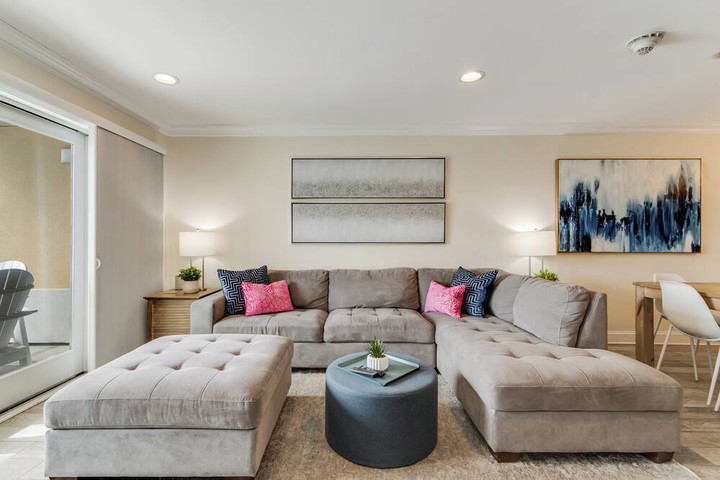 Luxury Water-view Condo With High-end Finishes And Beach Toys Included! - Dewey Beach, DE