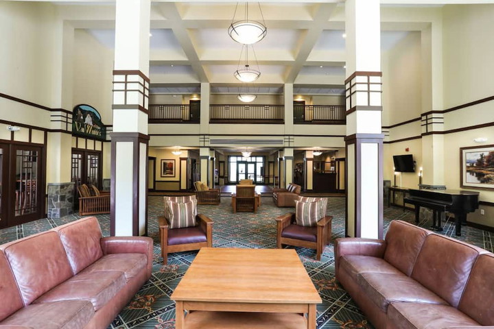 Hunter Mountain 1br Suite | Jacuzzi & Fireplace - Phoenicia, NY