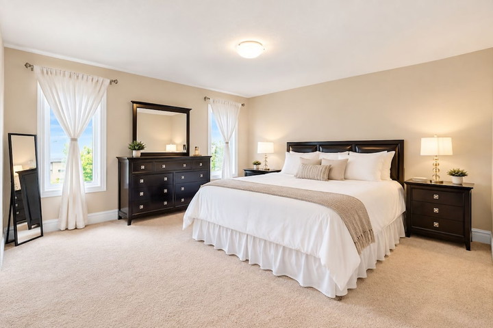 Modern & Spacious 4br  Entire House  Prime London - London, Ontario