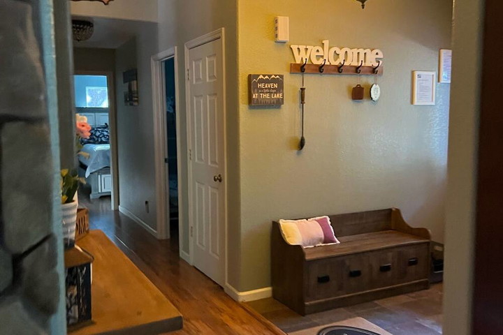 Lake Life At It's Best - 4bedroom/2.5bathroom House - Mount Shasta, CA