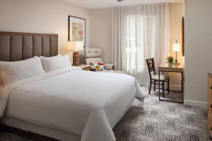 Marriott Shadow Ridge - One Bedroom Full Kitchen- Full Resort Access - Indian Wells, CA