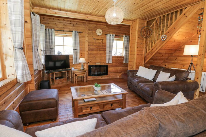 Sun View Lodge, Family Friendly, With Hot Tub In Llanbedr - Harlech