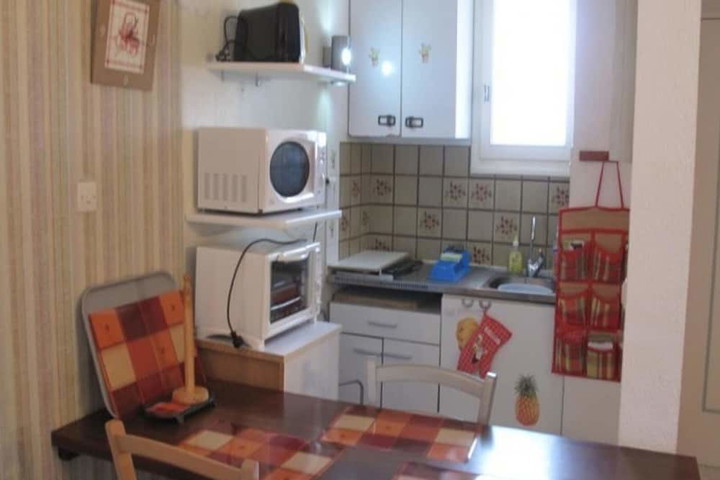 Studio Confortable à Amélie-les-bains - 2 Pers, Balcon, Proche Cures Et Centre-ville. - Amélie-les-Bains-Palalda