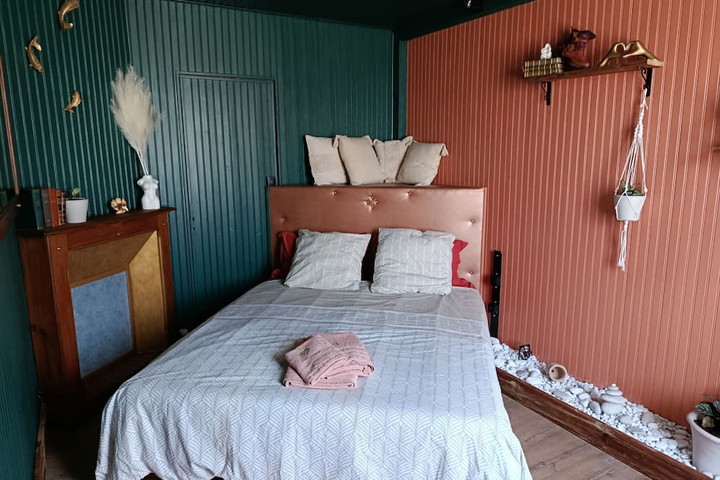 Hébergement Atypique + Spa Et Sauna Privatif - La Roche-sur-Yon