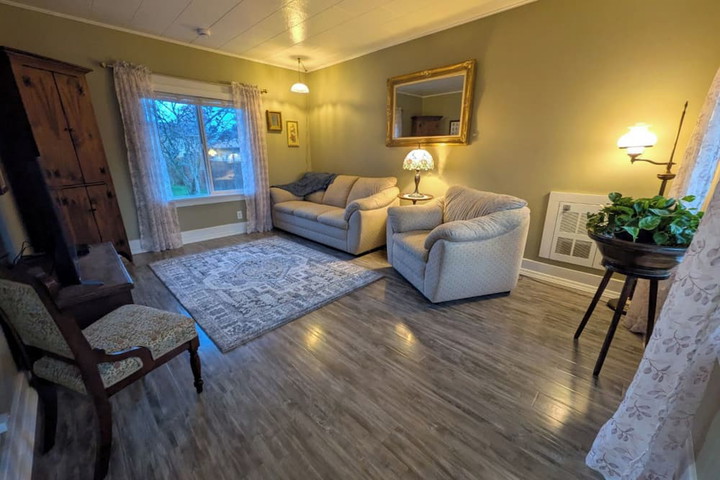Cozy 2-bedroom House In Port Angeles Perfect For Your Getaway - Port Angeles, WA