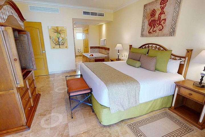 Needing Some Warmth And Relaxation? Flamingos Beach Resort And Spa! - Bucerías