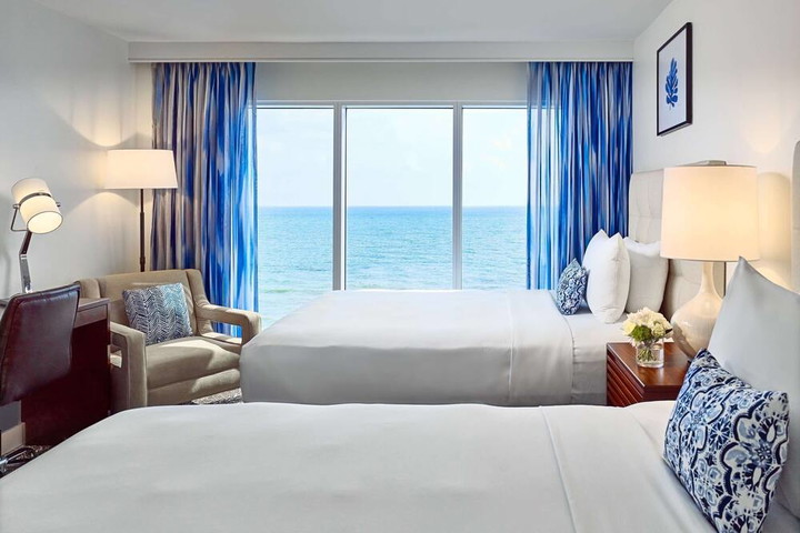 Indulge In Relaxing Ocean Views, Pets Allowed, Pool, Beachfront Property! - Hollywood, FL