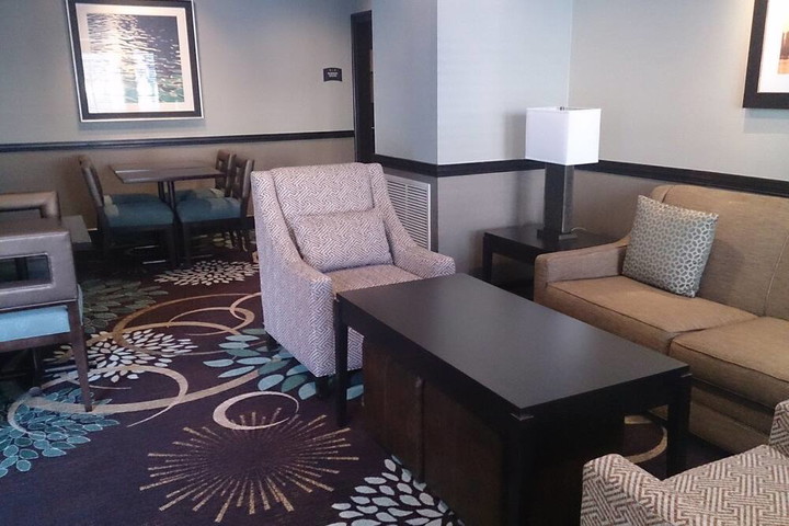 Near Atl Airport | Free Breakfast Buffet, Shared Bbq Area, 24h Business Center. - Atlanta, GA