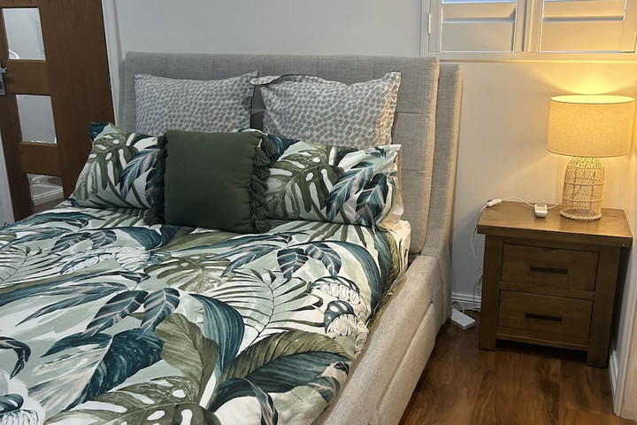 Pet Friendly Private Studio, Walking Distance To Lake - Lake Macquarie