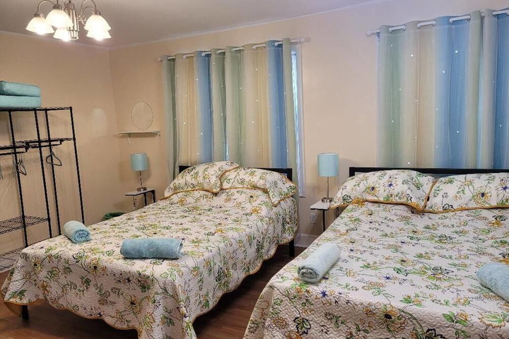 Beautiful 1 Bedroom With Backyard - Woodhaven - Queens NY
