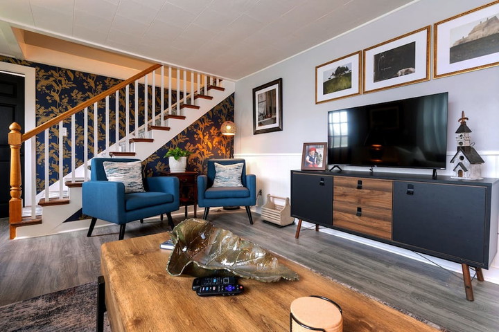 Fire Pit & Grill, Movie Room, Workspace, A/c, Pets - Rockland, ME