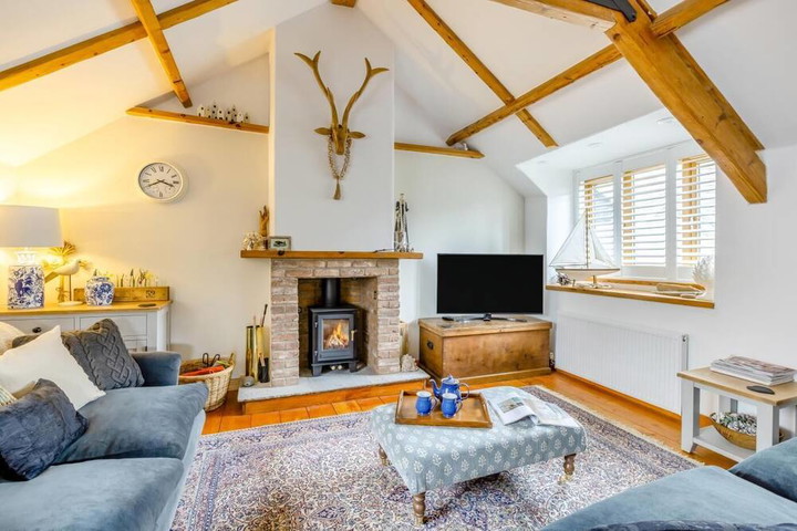 2 Bed In Bideford (Oc-91881) - Appledore