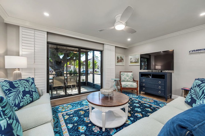 Garden View 1 Bed, 1 Den W/ Sofa Sleeper, 2 Bath At Sanibel Moorings #331 - Sanibel, FL