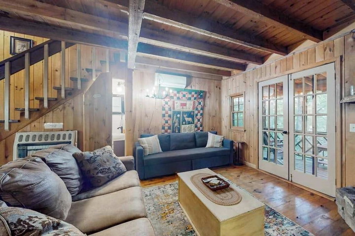 Lazy Days Cabin Stay - Georgia, GA