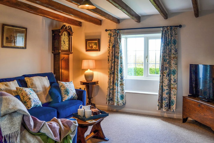 2 Bedroom Accommodation In Winestead - Withernsea