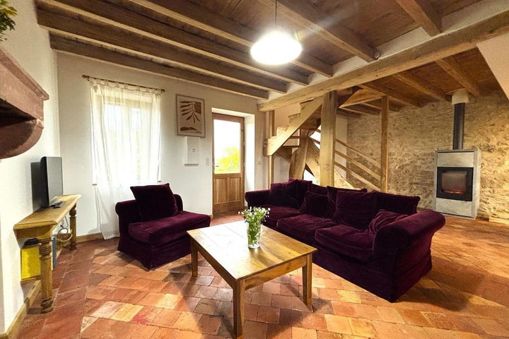 Cottage For 5, Nature & Greenery, Pets Welcome - Lapalisse