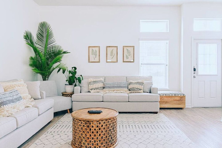 Corpus · Walk To Whitecap Beach - Heated Pool, Ac, Parking - Corpus Christi, TX