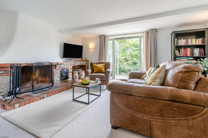 4 Bed In Helford (Oc-s34375) - Helston